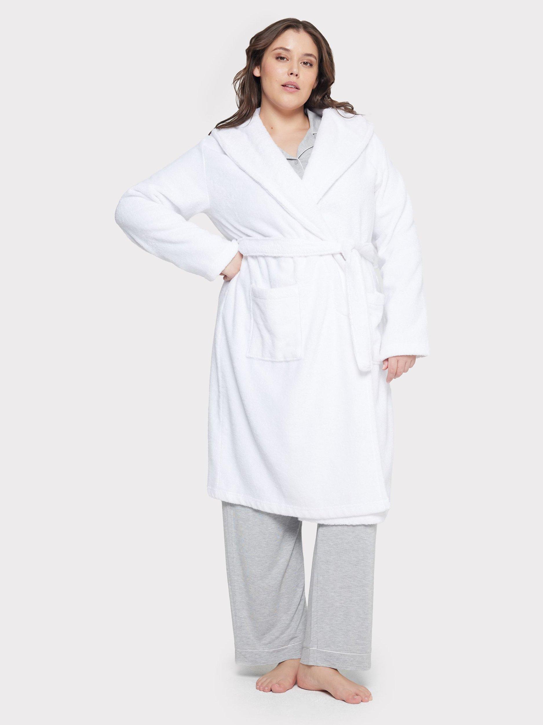 Chelsea Peers Curve Premium Towelling Robe