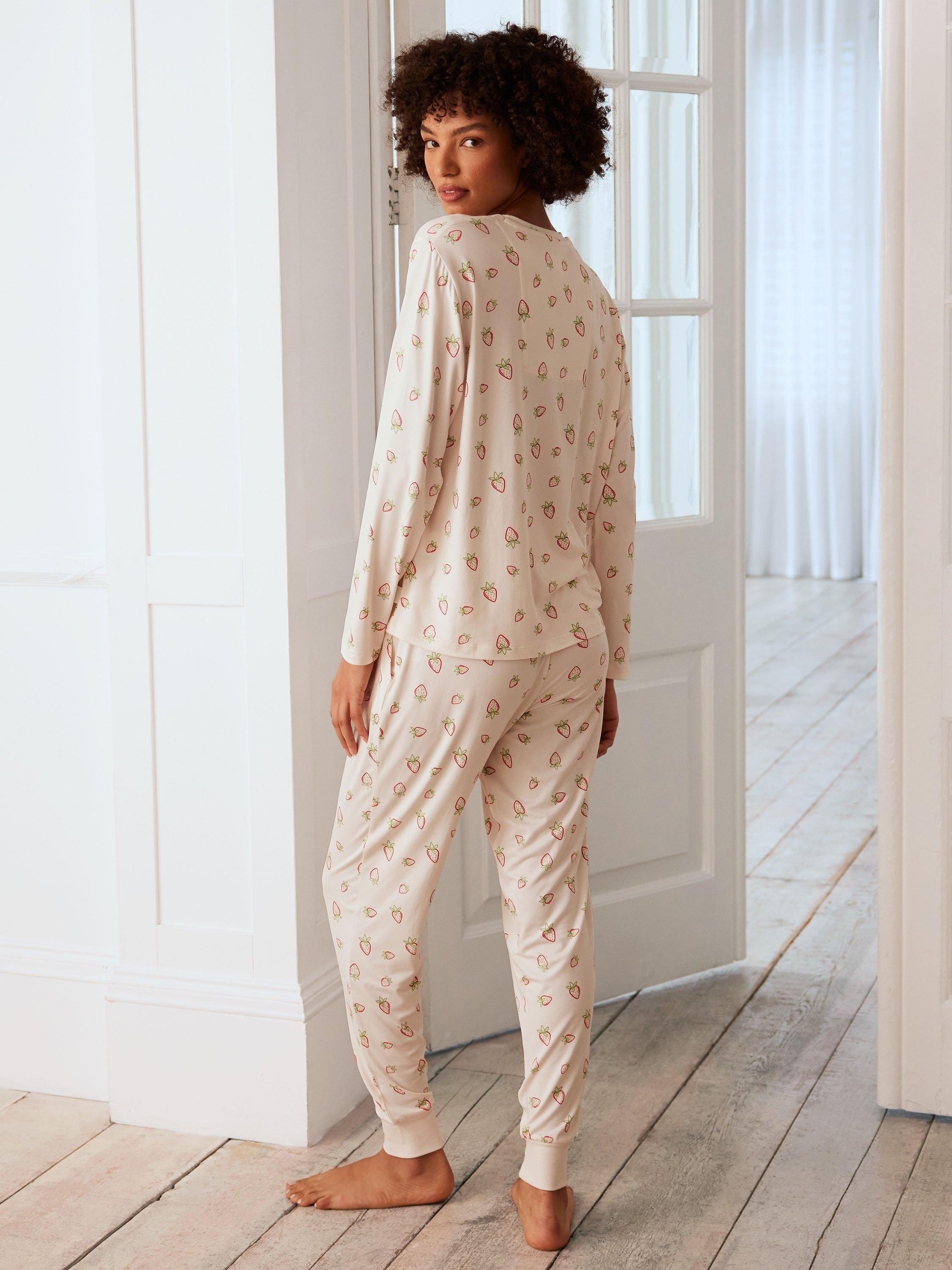 Chelsea Peers Strawberry Print Long Pyjama Set, Off White