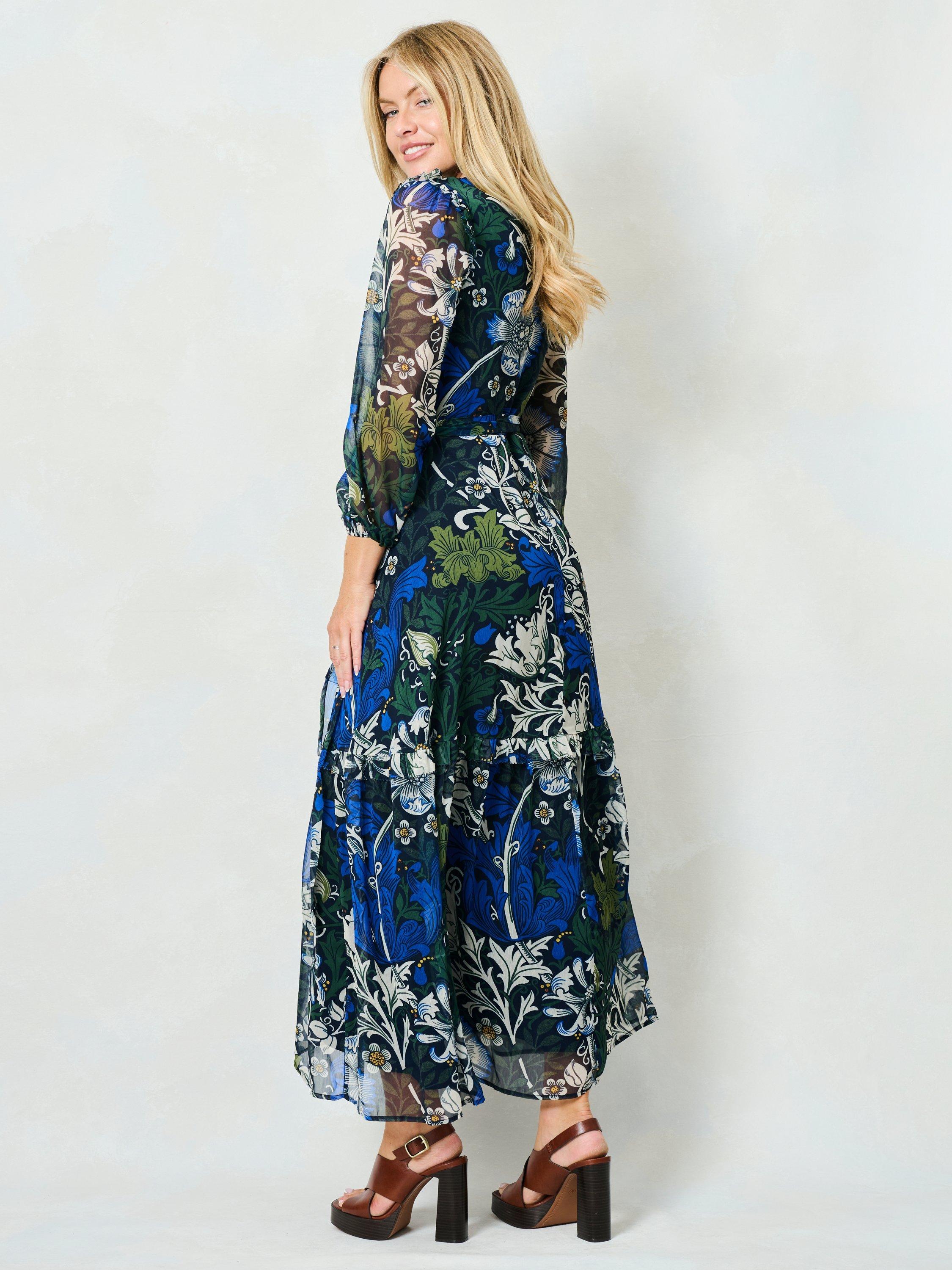 Hope & Ivy x The William Morris Society The Chrysanthemum Floral Midi ...
