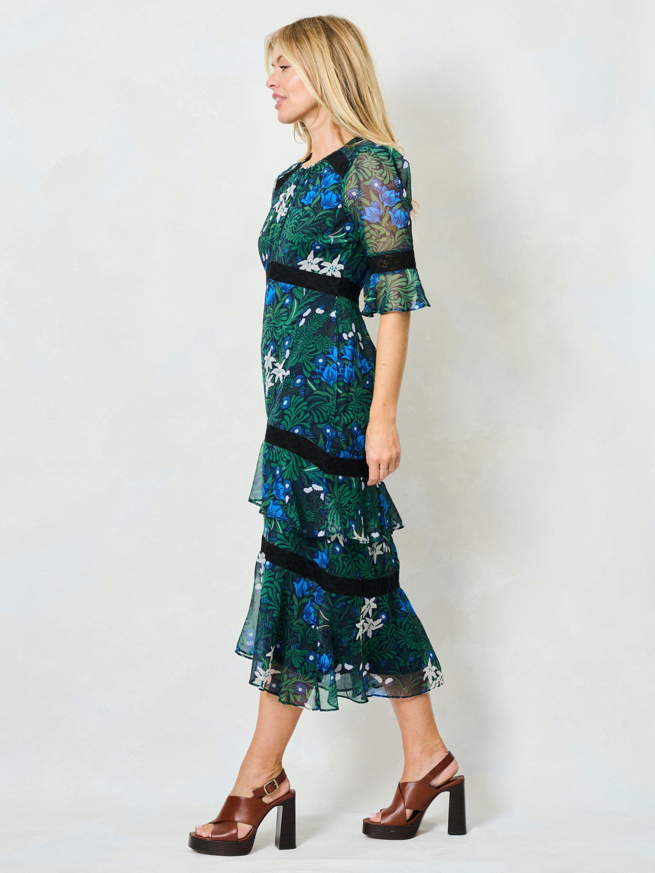 Hope & Ivy x The William Morris Society The Jemima Floral Tiered Dress ...