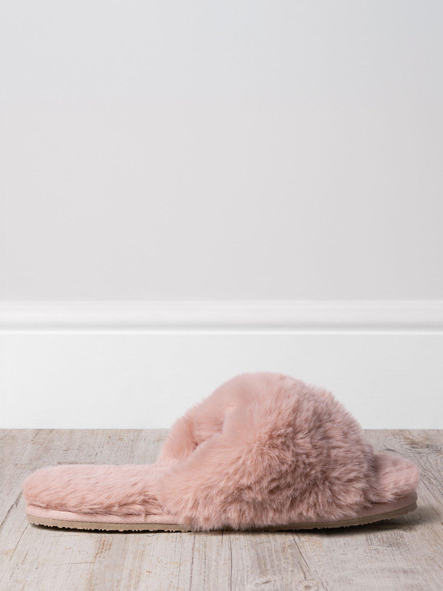 Chelsea Peers Faux Fur Cross Over Slippers, Pink