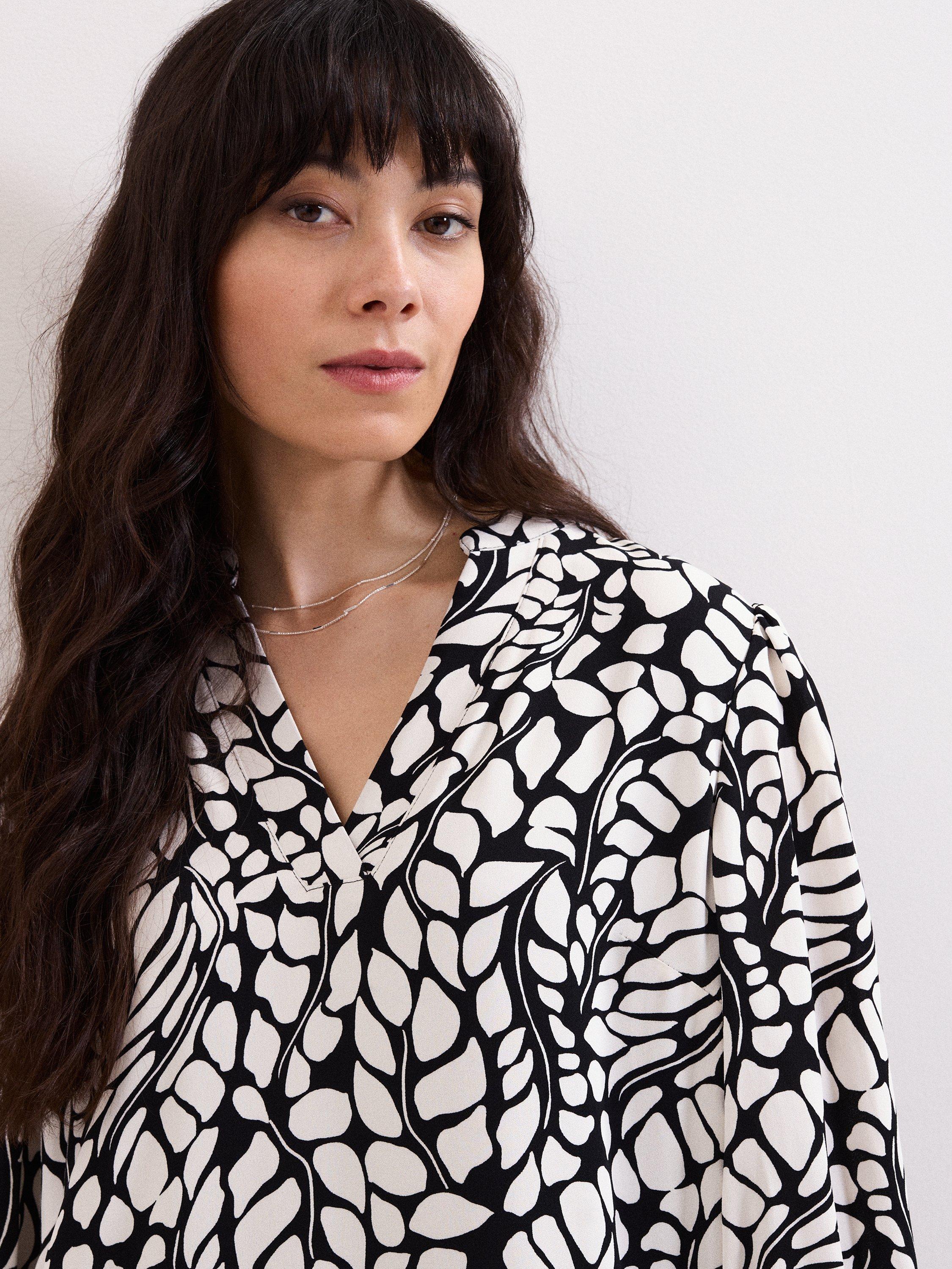 Phase Eight Milicia Leaf Print Tunic Dress, Black/Ivory
