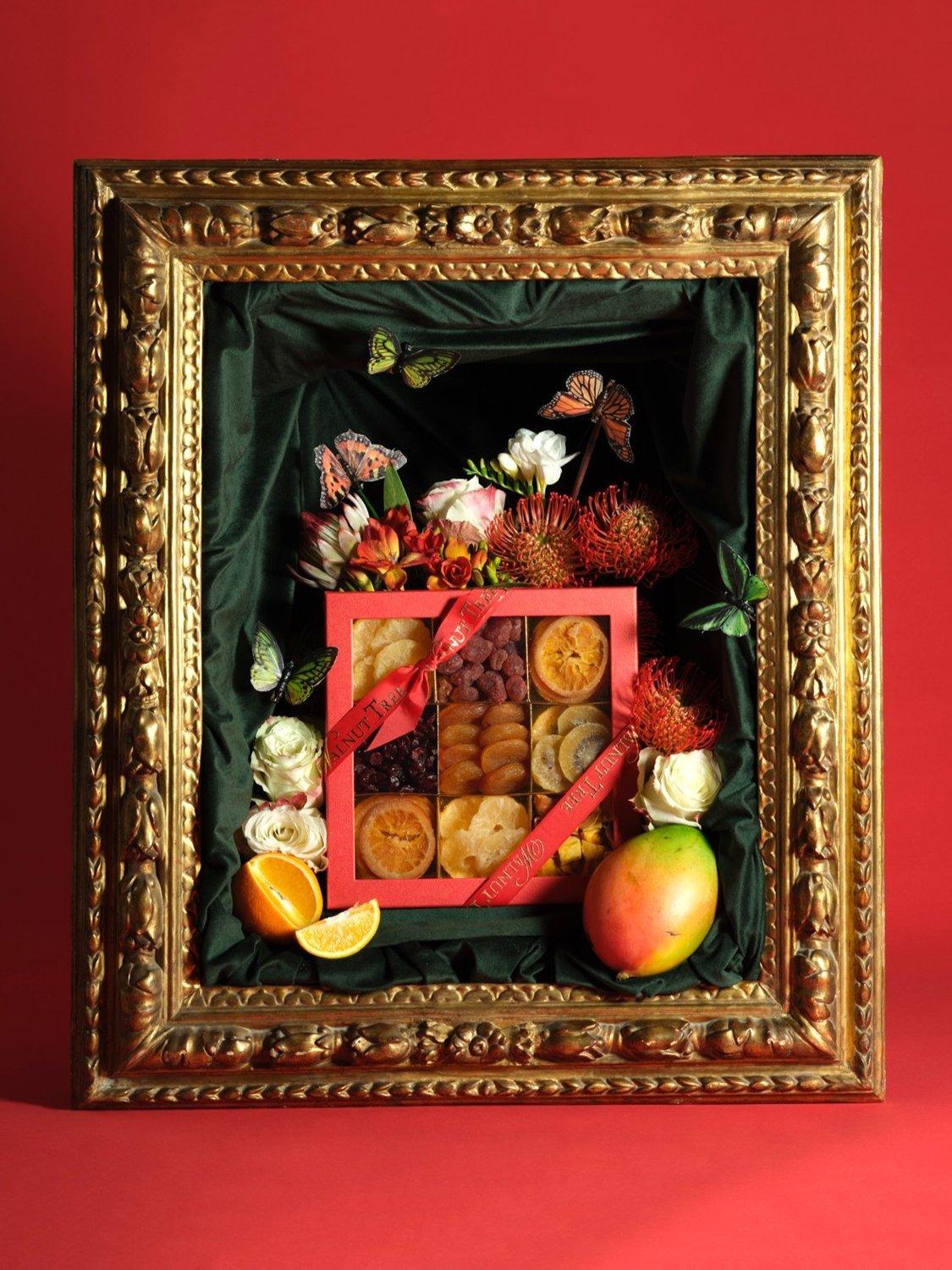 Walnut Tree Cornucopia Gift Box, 46g