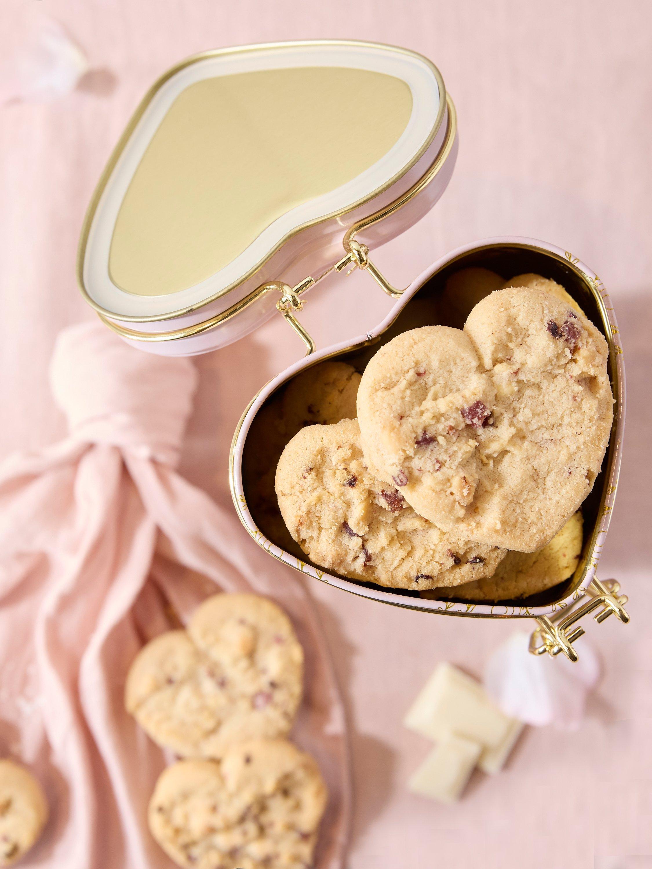 Cartwright & Butler Heart Shaped Biscuit Tin, 200g