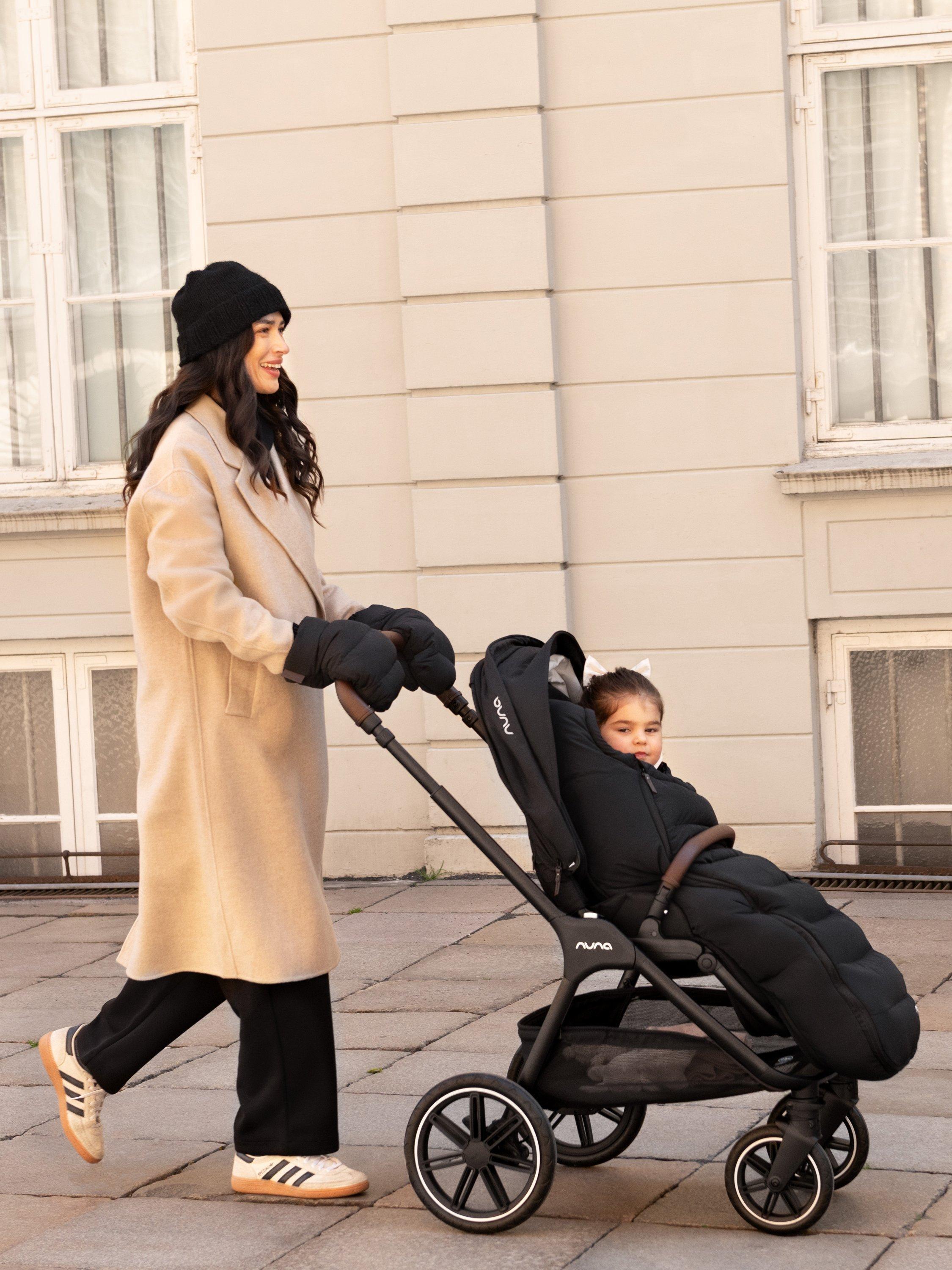 Nuna TRIV lx All Seasons Pushchair Set with ARRA Flex Car Seat & BASE ...