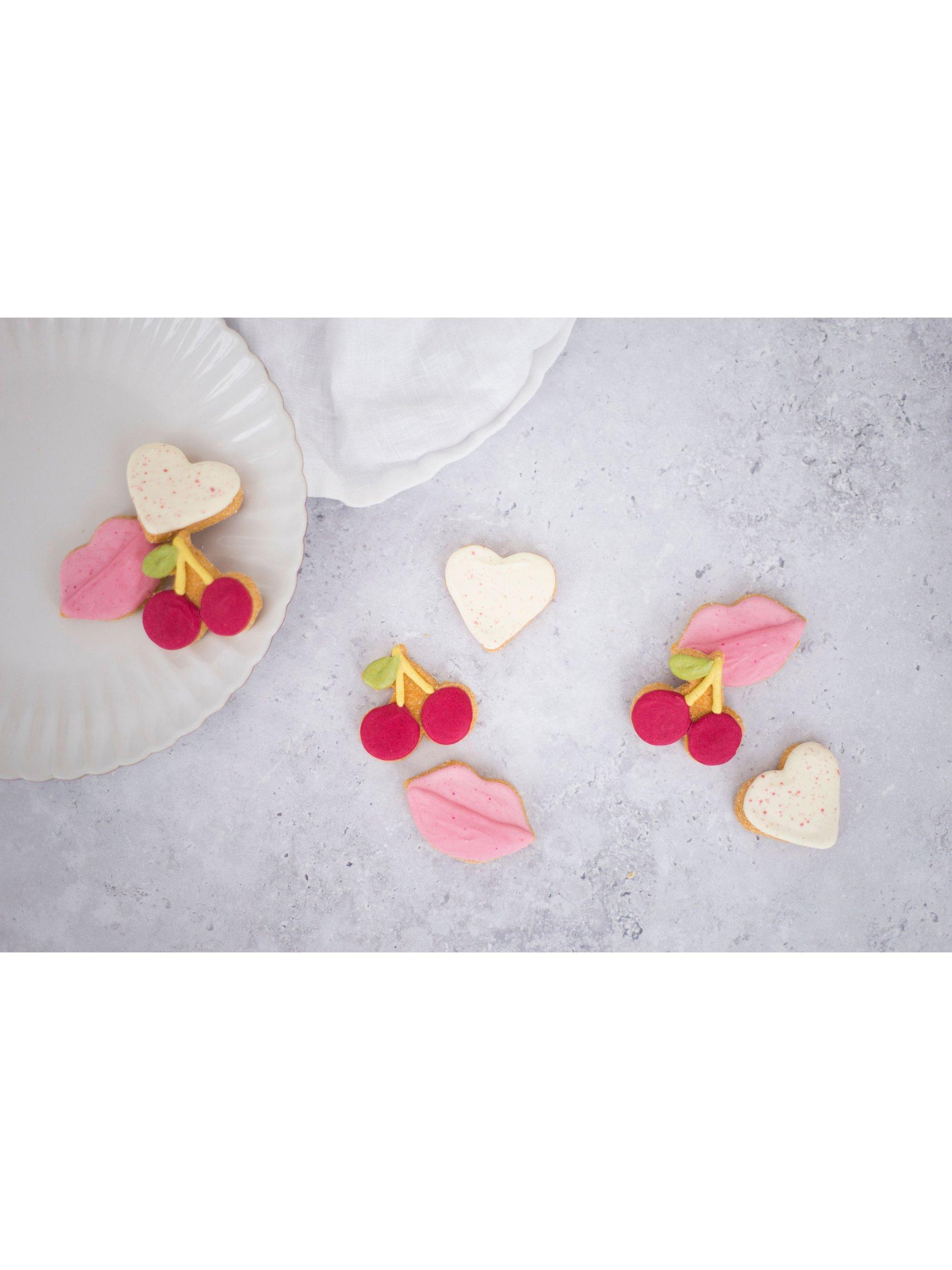 Fluff & Crumble Valentine's Day Dog Biscuits